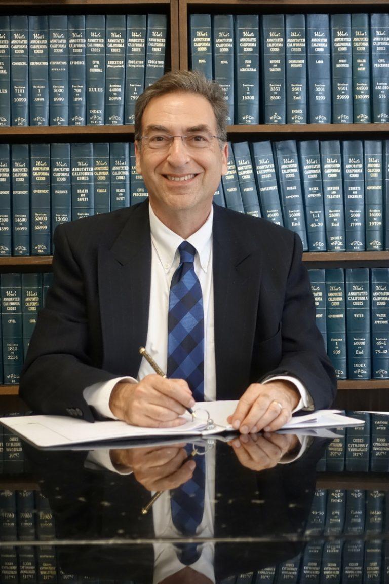 About - Accident Attorney Jerry Kaufman | 35 years experience 99% Win Rate